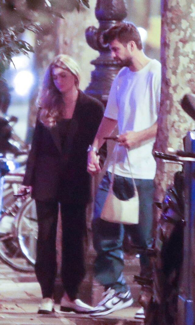 Piqué es fotografiado en París con una famosa modelo | ¡HOLA!