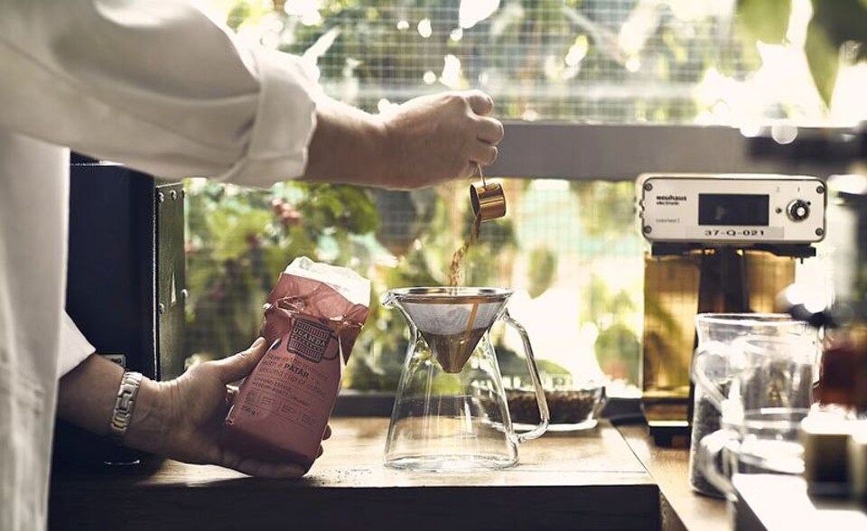 Cómo crear un rincón de café en la cocina