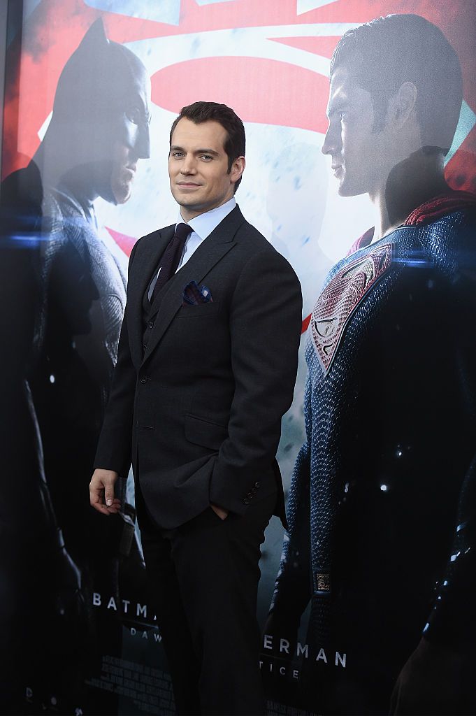 Henry Cavill, actor de 'Superman', visita Lugo para comprar vacas ...