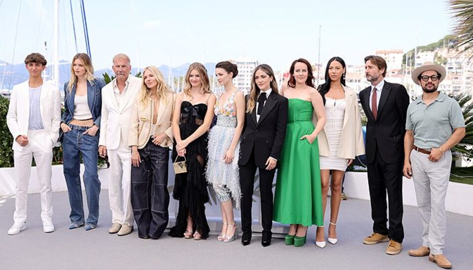 Hayes, el hijo de Kevin Costner, debuta en la alfombra roja de Cannes ...