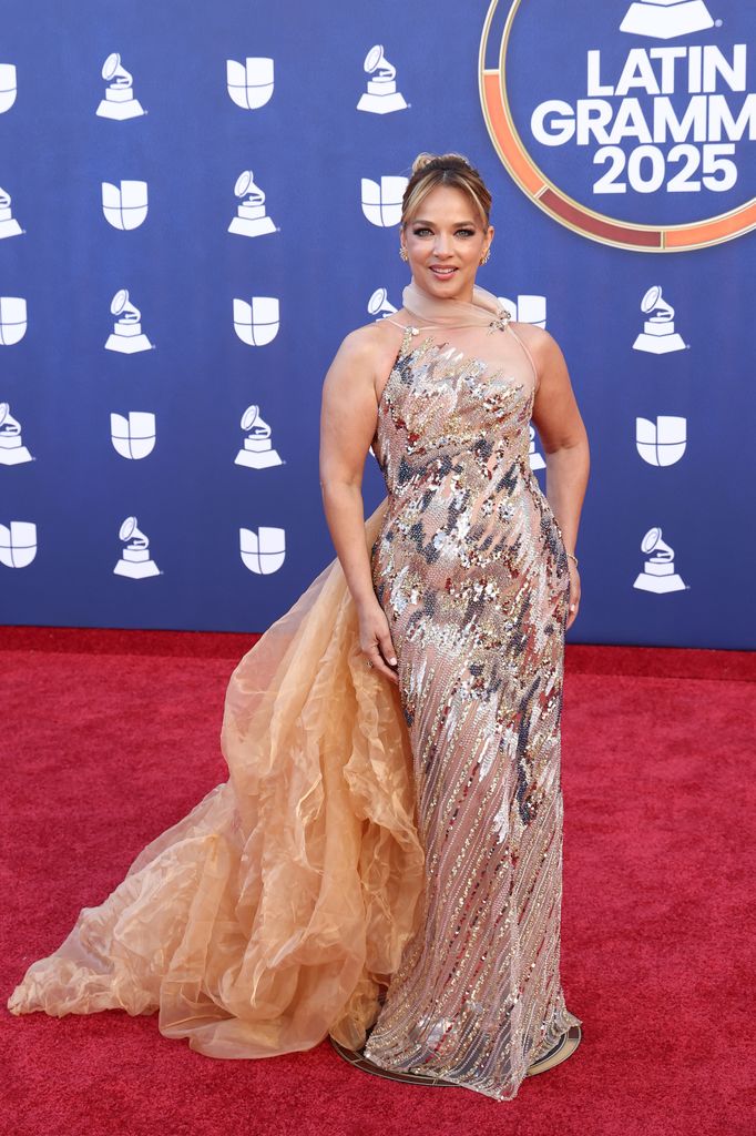 Latin Grammy 2025: los 'looks' más impactantes de la alfombra roja