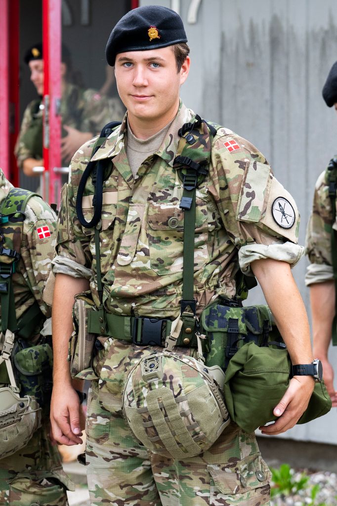Christian de Dinamarca regresa al ejército tras exprimir al máximo el ...