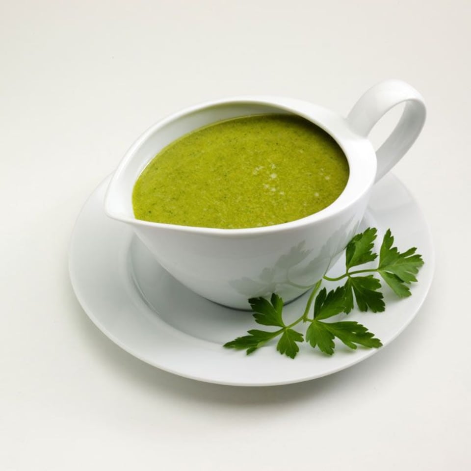 Todo sobre el perejil: beneficios, recetas y usos en la cocina