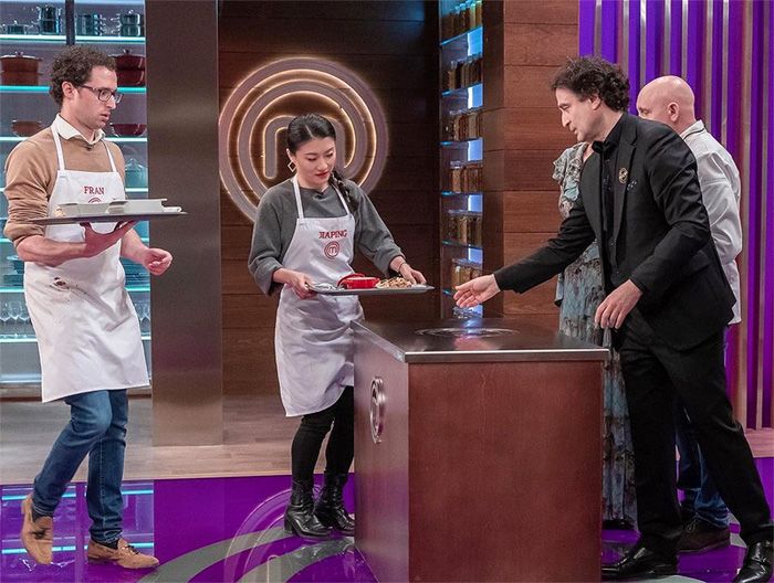 De 'MasterChef' a 'Zapeando': conoce a Jiaping, la reportera más divertida