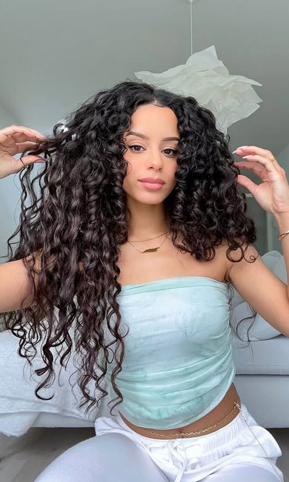 Adiós a las ondas surferas, las 'bubble perm’ son mucho más estilosas