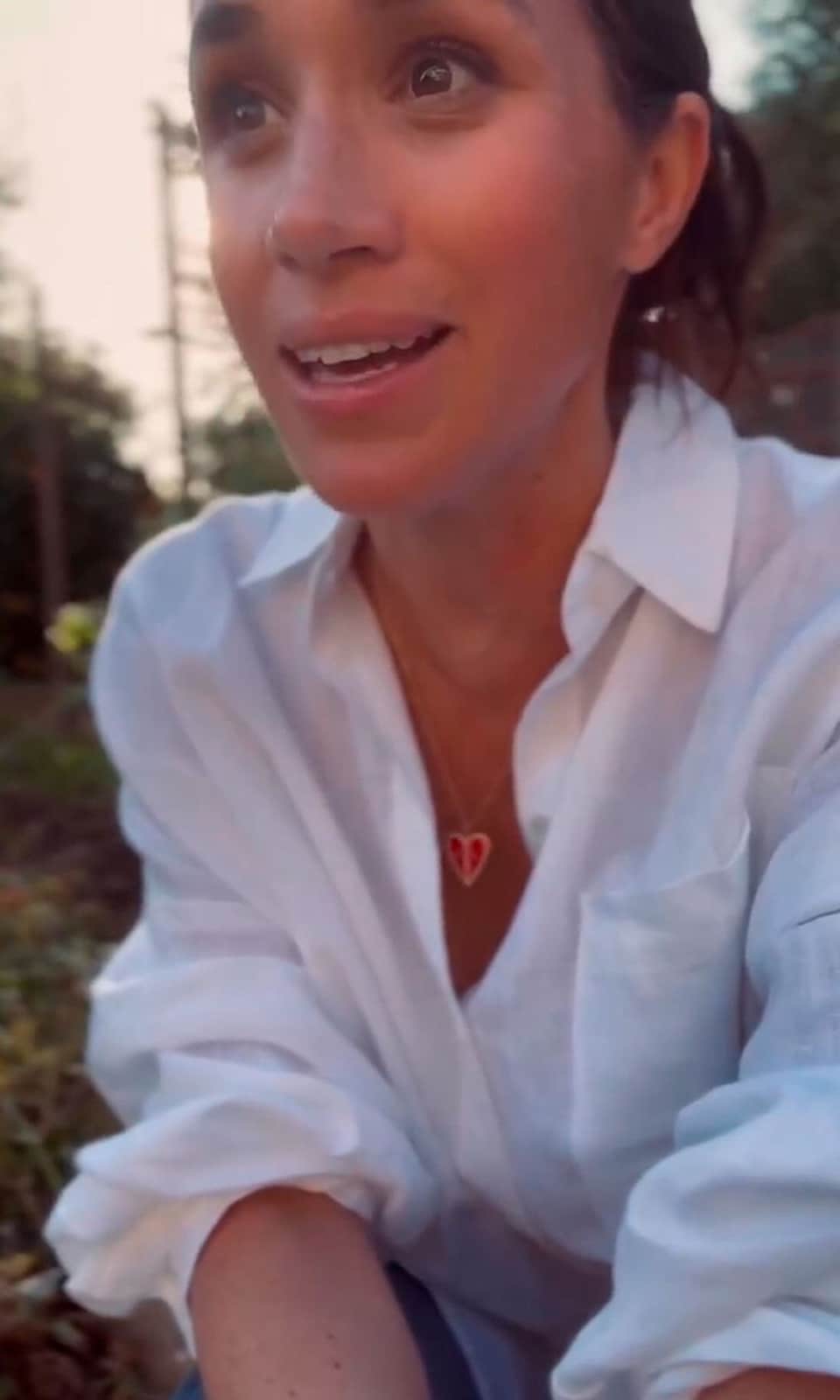 ¿Qué significa el collar en forma de corazón que Meghan Markle ha ...