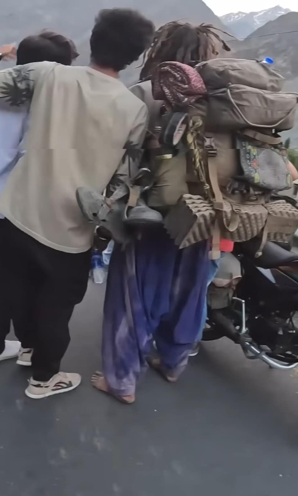 La increíble historia de Axel Pons, el expiloto de Moto2 que ha dado un ...