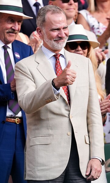 Un experto analiza el look del rey Felipe VI en Wimbledon: “Respira ...