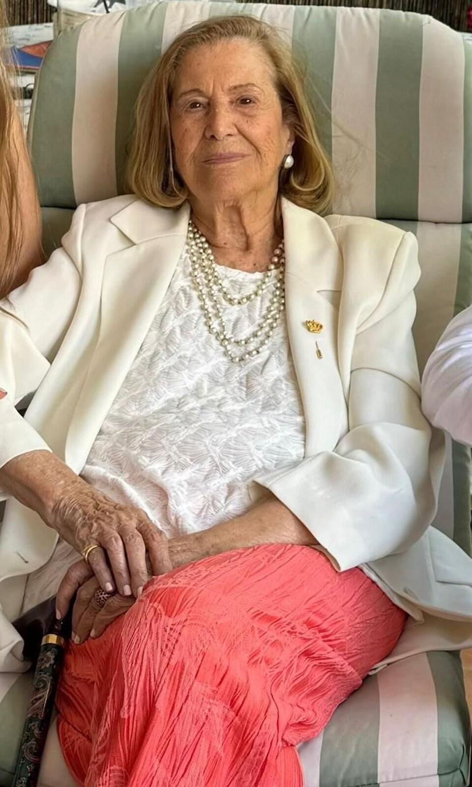 Último y emotivo adiós a Beatriz Ricoy de Borbón, prima del rey Juan Carlos