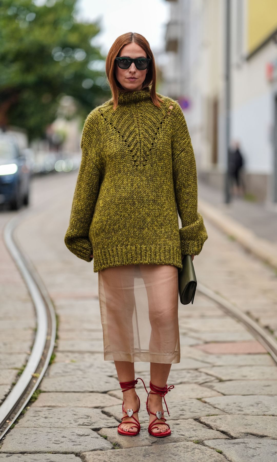 Verde oliva: 9 trucos para combinar bien el color estrella del otoño