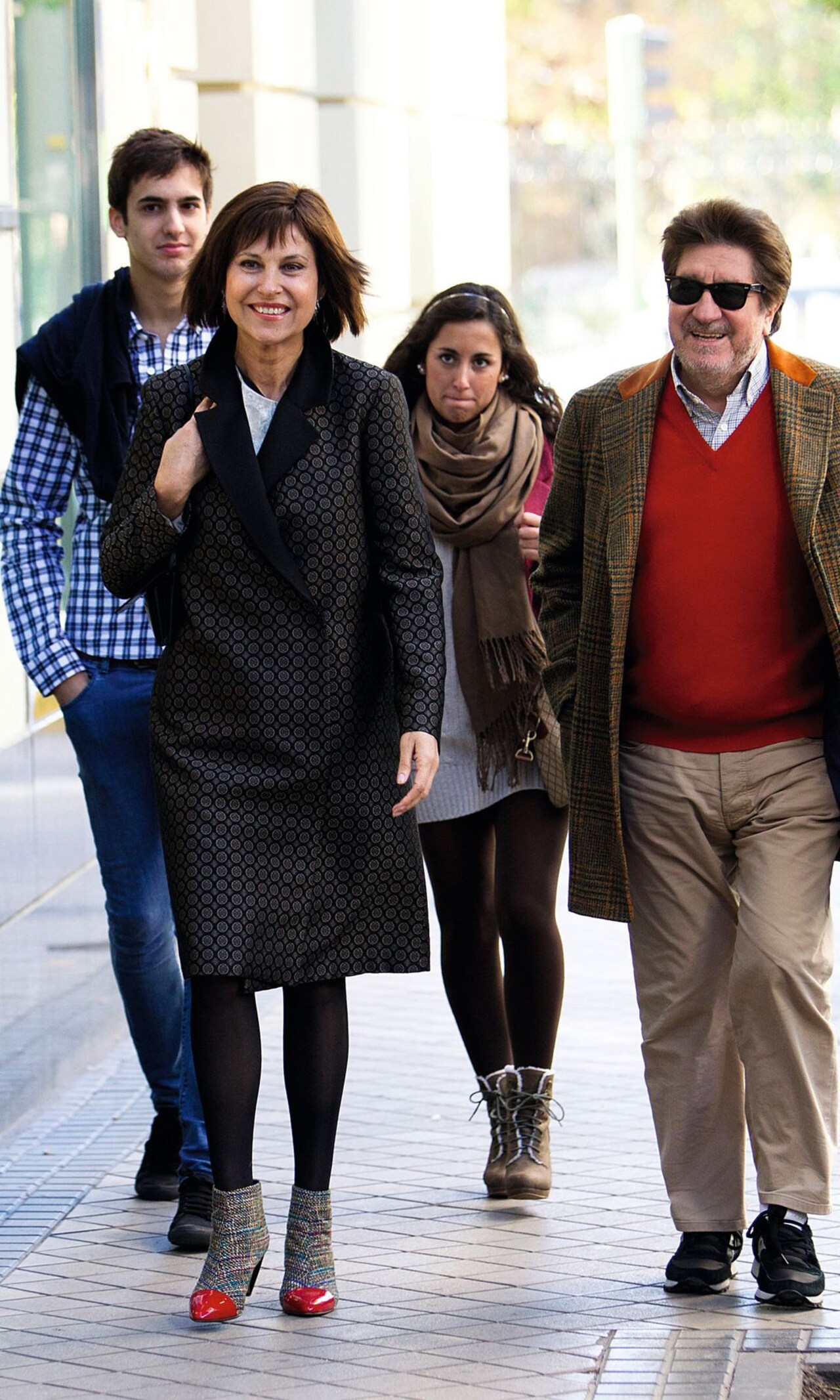 Lorenzo Díaz, hijo de Concha García Campoy, y Paloma de la Hoz nos ...