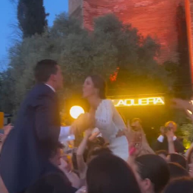 Así ha sido la boda de Jaime Lorente y Marta Goenaga