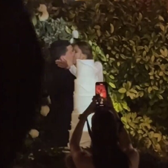 Así ha sido la boda de Jaime Lorente y Marta Goenaga
