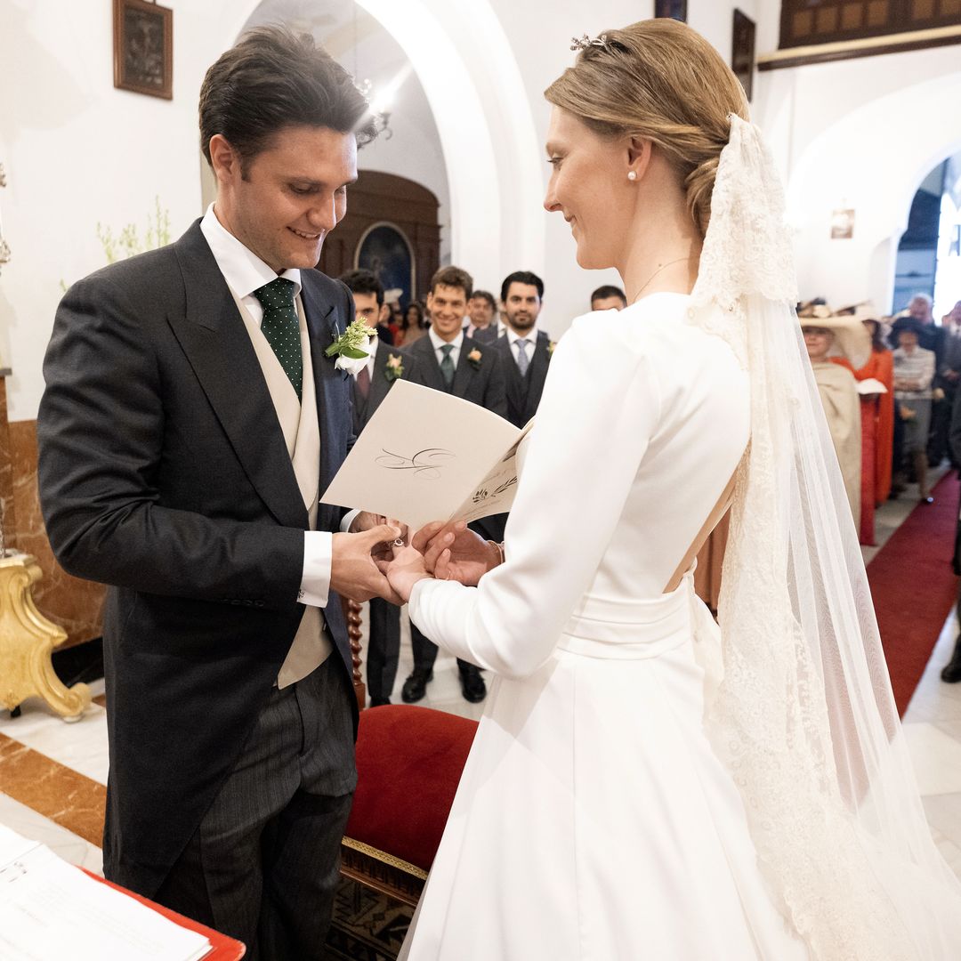 Entramos en la boda real de Alonso de Orleans-Borbón con Charlotte de ...