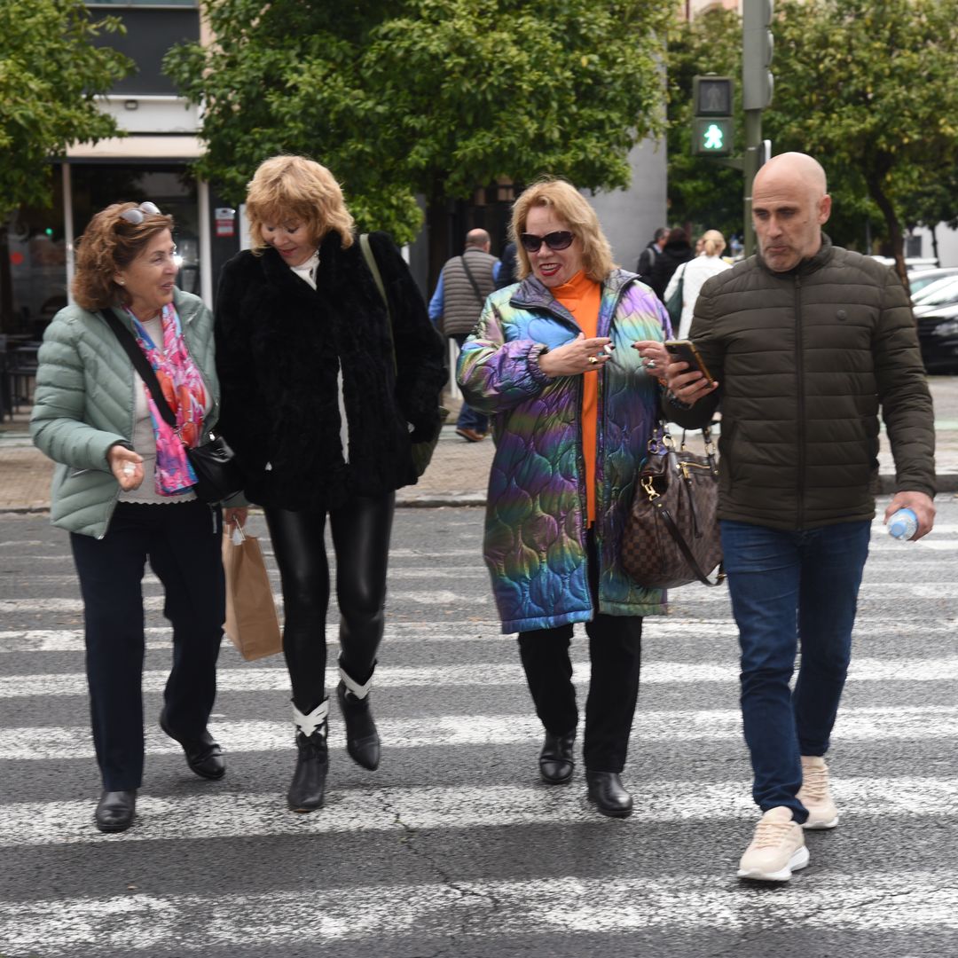 Así es el padre de María y Paco León, que lleva 50 años casado con ...