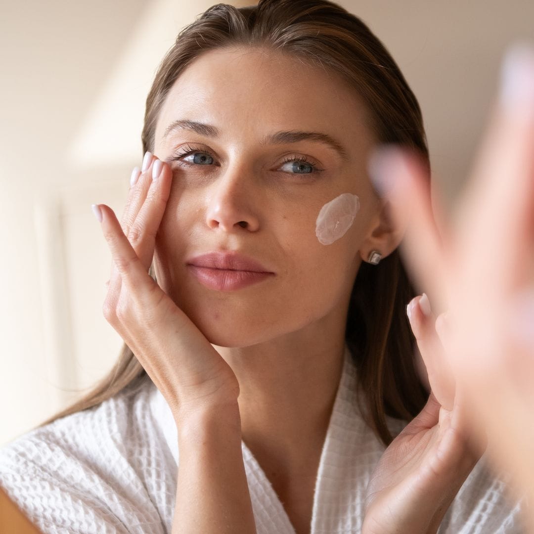 Manos ásperas, secas y agrietadas