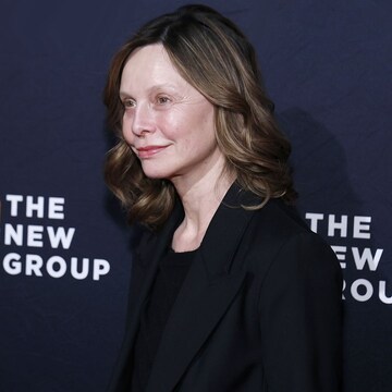 Calista Flockhart sigue los pasos de Pamela Anderson y se hace viral al ...
