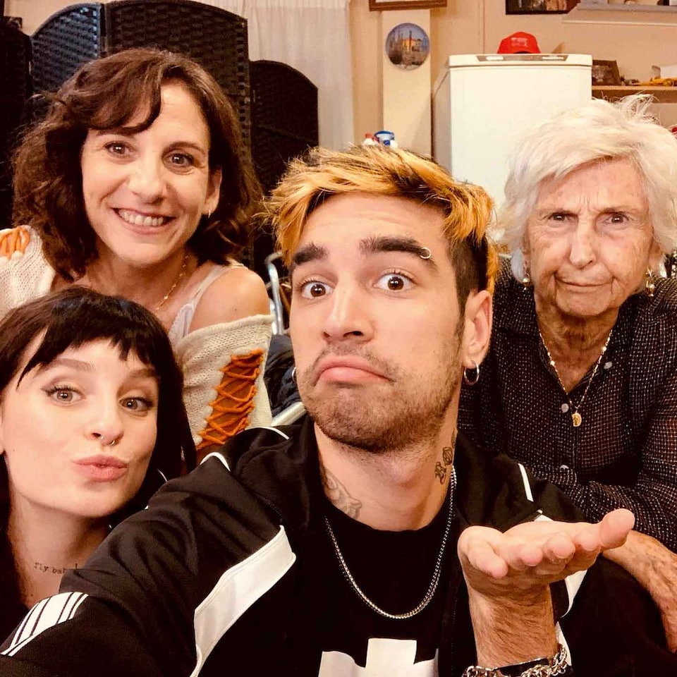 Daniel Arias: de su gran año como actor a la admiración a sus padres, Imanol y Pastora Vega