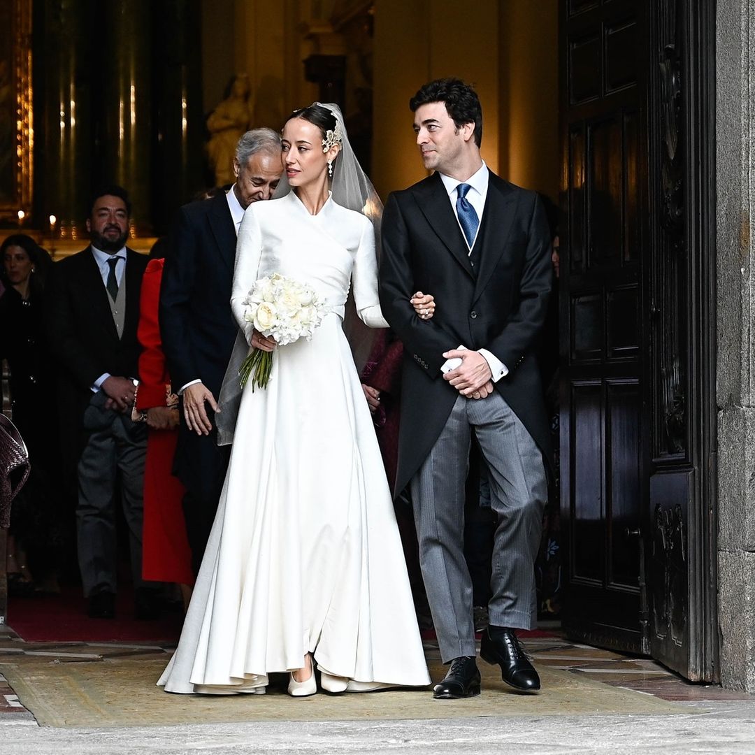 Todos los detalles del look nupcial de Nerea Zabala en su boda con ...