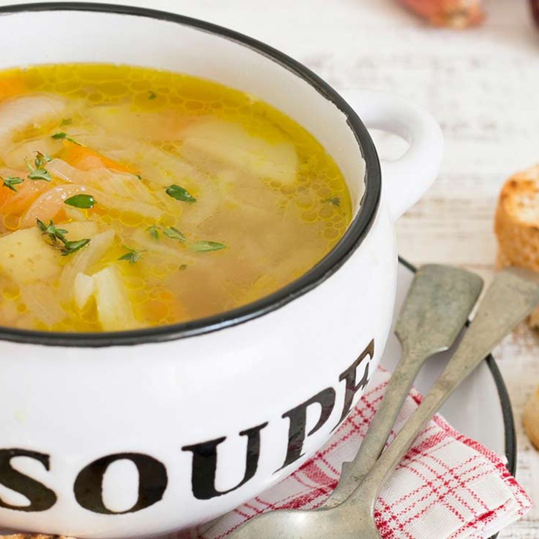 7 sopas deliciosas para no salir de casa