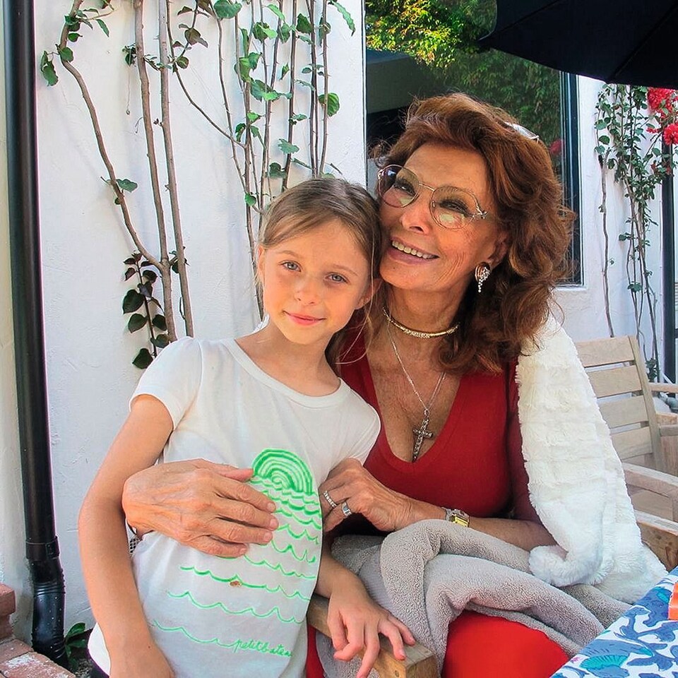 Lucia Ponti, la nieta de Sofia Loren, nos habla de su relación con su ...