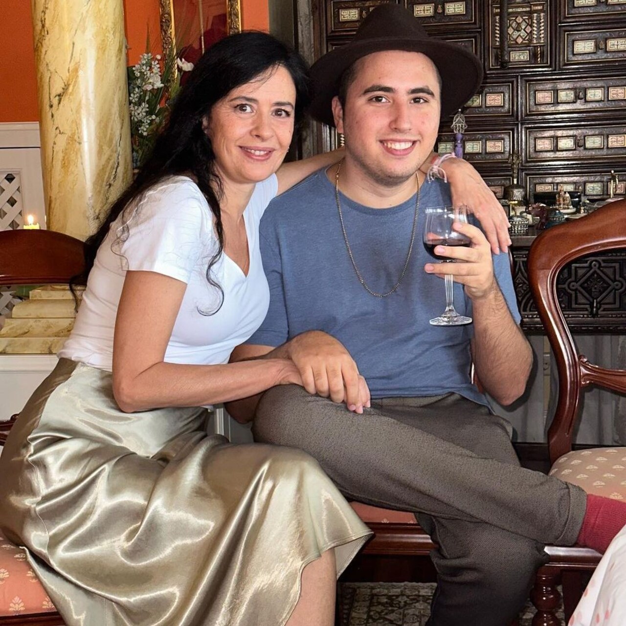 Todo sobre Dani y Lucía Summers, los mellizos del líder de Hombres G