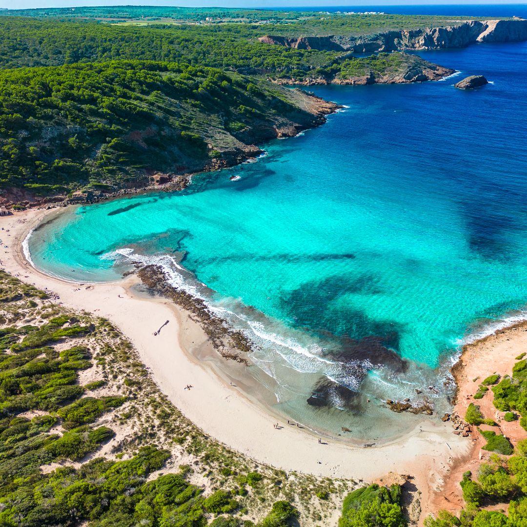 Estas son las 10 mejores playas y calas de Menorca para disfrutar en ...