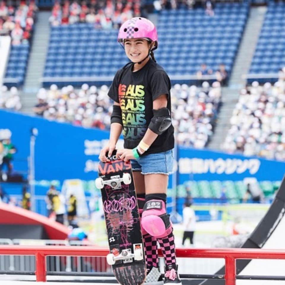 Conoce a Arisa Trew: la nueva it-girl del skateboard | ¡HOLA!