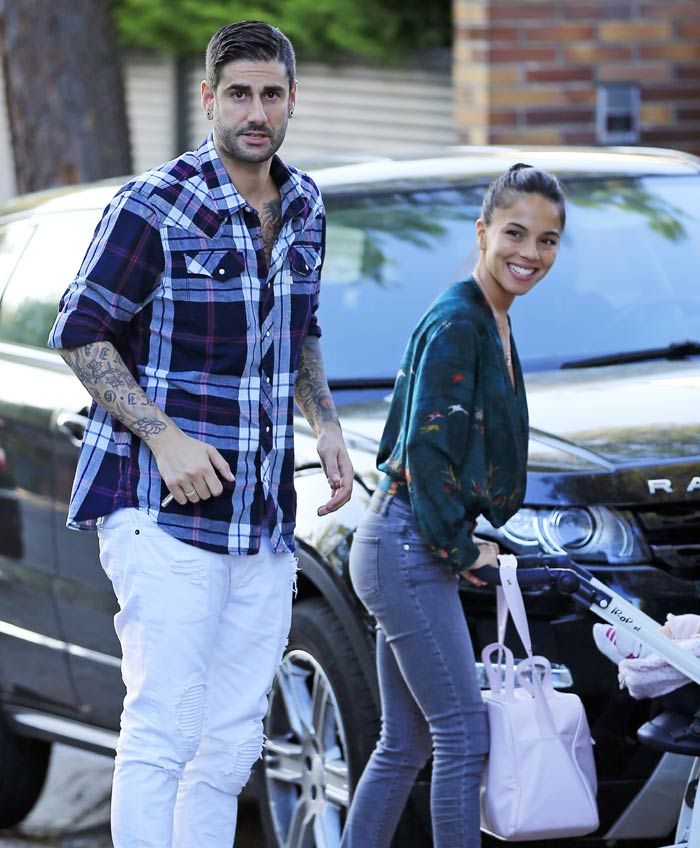 Melendi celebra en familia el éxito de 'La Voz'