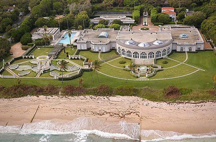 Donald Trump vende su mansión de Florida por 100 millones de dólares