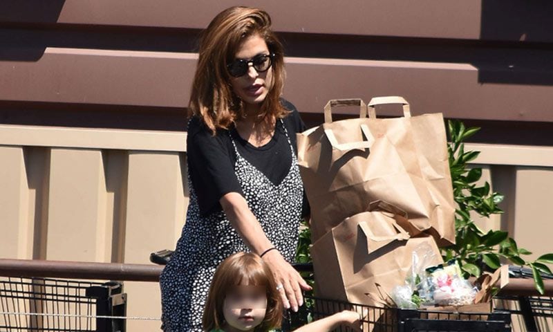 Conoce a Esmeralda Amada, la hija mayor de Eva Mendes y Ryan Gosling