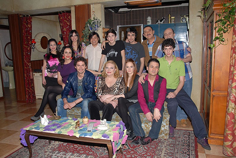 Paco León reúne a parte del reparto de la serie Aída - Foto 2