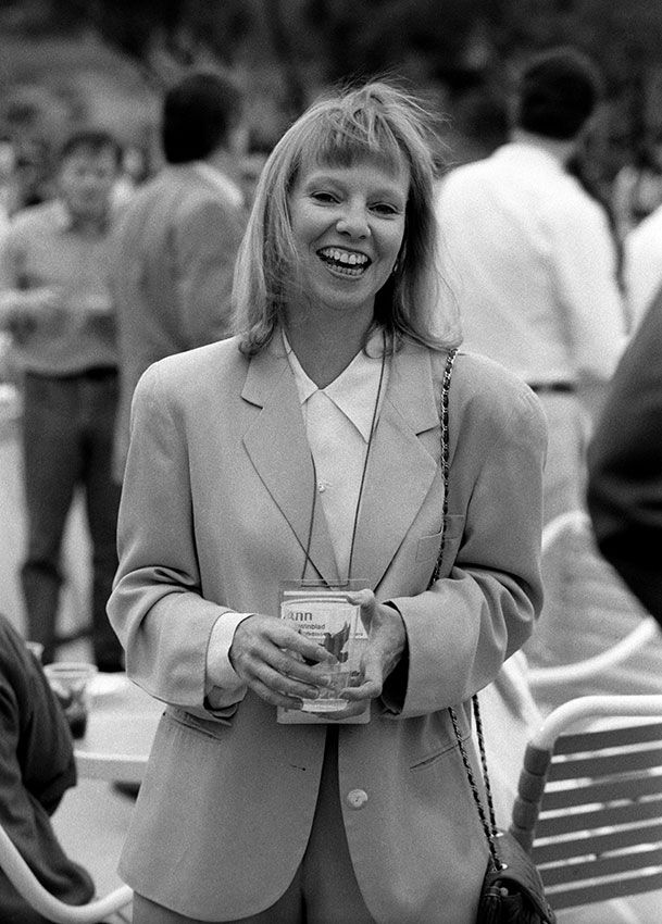 Quién es Ann Winblad, la amiga de Bill Gates de la que todo el mundo habla