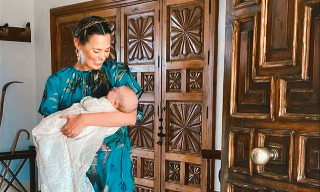 Claudia Osborne recuerda el día que bautizó a su hija, Micaela