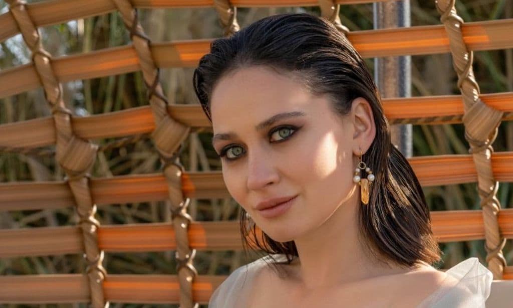 Ilayda Çevik, descubre a la actriz turca que acaba de llegar a 'Tierra ...