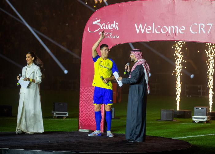 Cristiano Ronaldo, así ha sido su espectacular presentación con el club ...