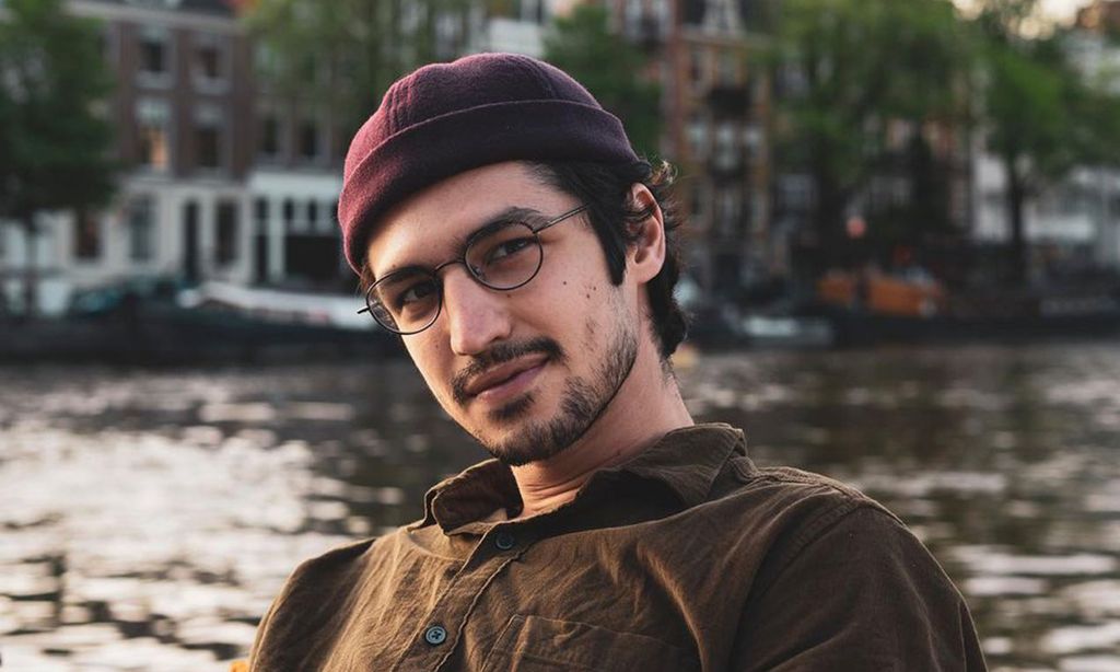 Gabriel Leone, el actor brasileño que dará vida al piloto Ayrton Senna ...