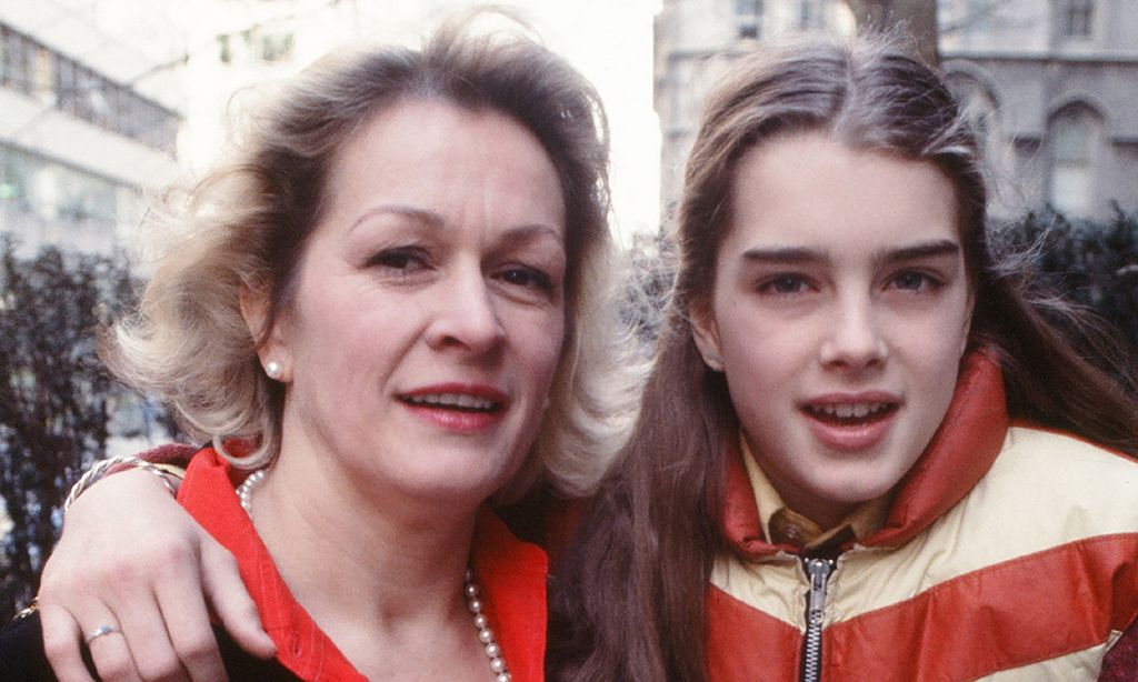 Brooke Shields se sincera y habla de su dura infancia