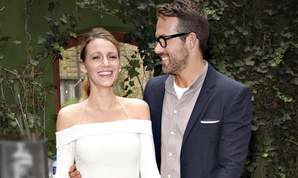 Ryan Reynolds abre su álbum privado para felicitar a Blake Lively