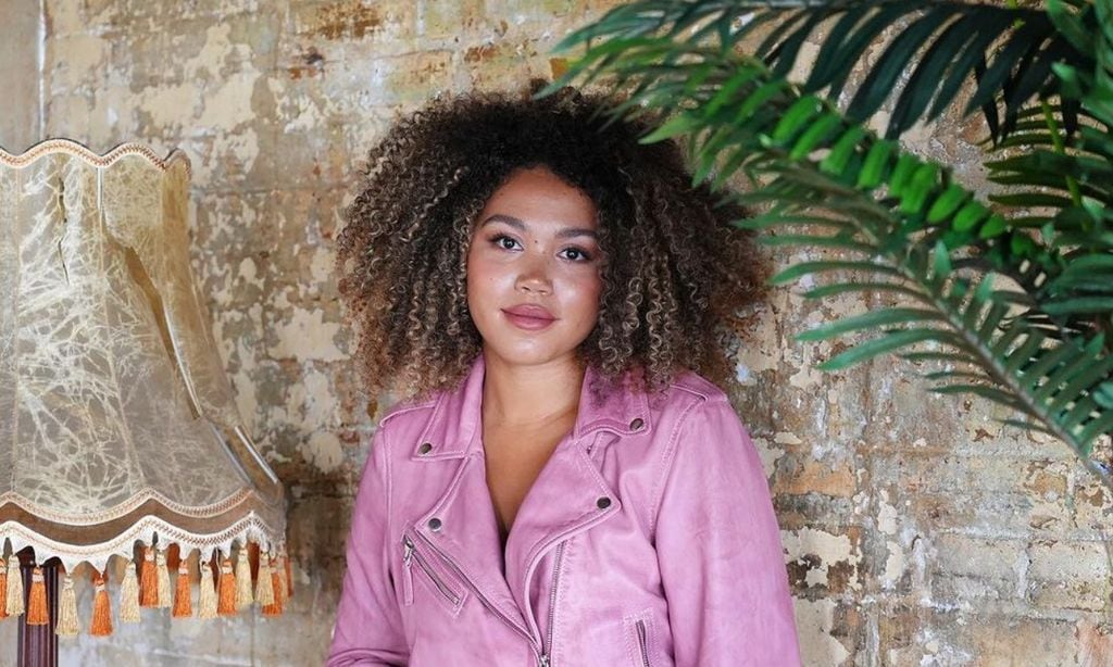 Ruby Barker, de 'Los Bridgerton', denuncia que sufrió problemas de salud mental durante el rodaje