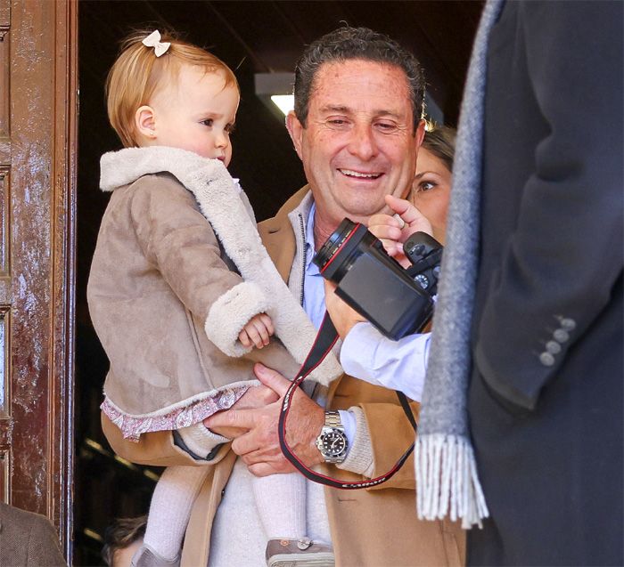 María Pombo y Pablo Castellano celebran el bautizo de su hija Vega