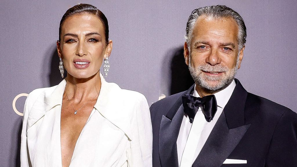 Nieves Álvarez cumple 50 espléndidos años en Miami, feliz al lado de ...