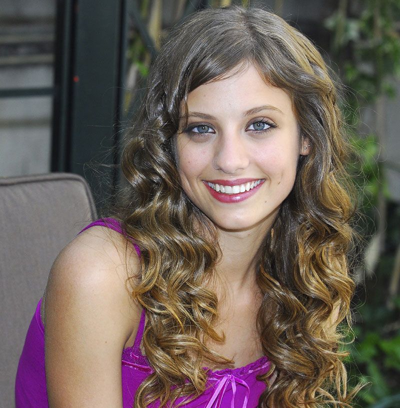 La nueva era de las 'chicas Almodóvar': Michelle Jenner, en 20 'looks ...