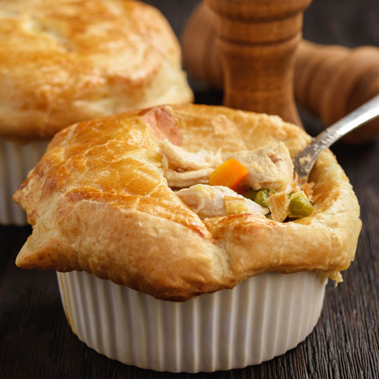 Pastel de pollo con verduras y queso