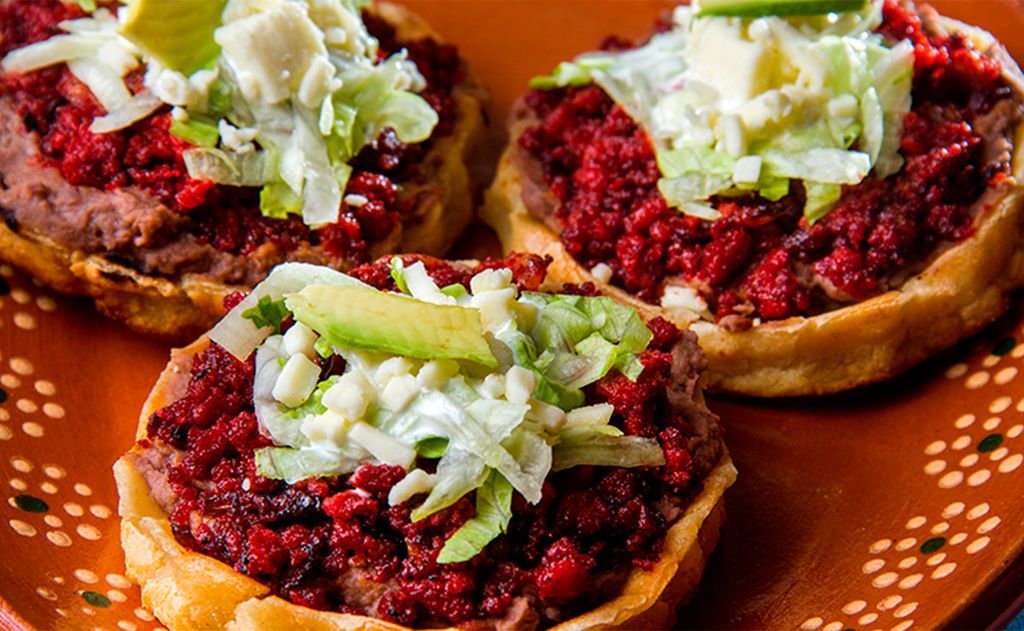Sopes de chorizo