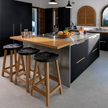 Barra De Desayuno Con Losa De Madera