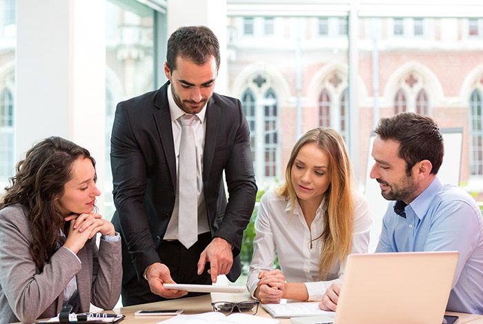 Cómo preparar y desarrollar una reunión de trabajo para que sea ...