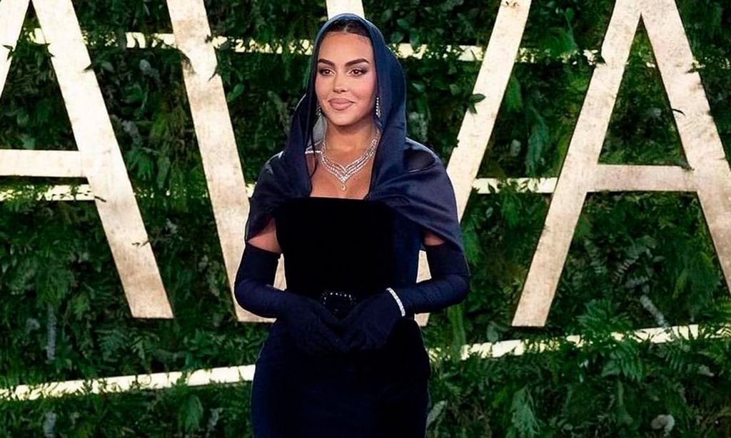 Georgina deslumbra en Arabia Saudí con ¿su mejor look de siempre?