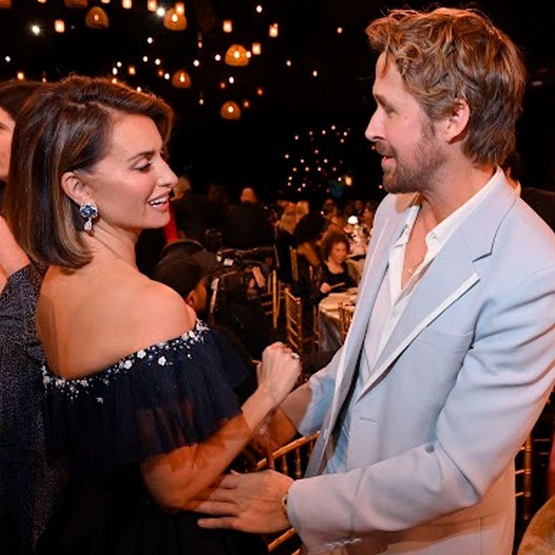 Penélope Cruz deslumbra en los SAG Awards rodeada de estrellas con un ...