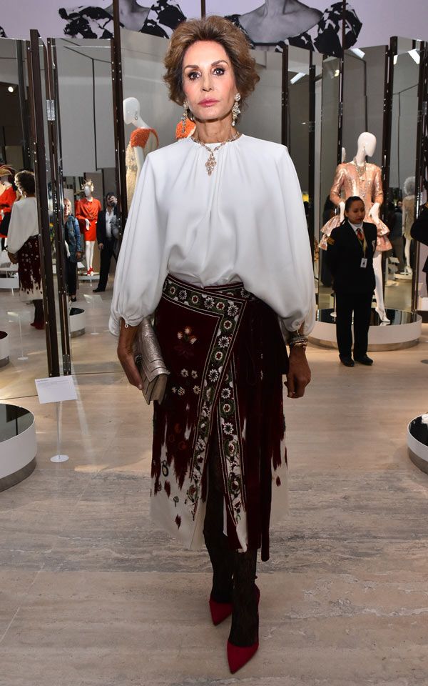 Naty Abascal, pura elegancia en la inauguración de su exposición en ...